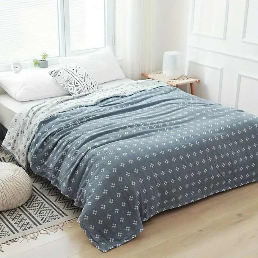Diamond Dot Comfort Blanket – Casa & Beyond.
